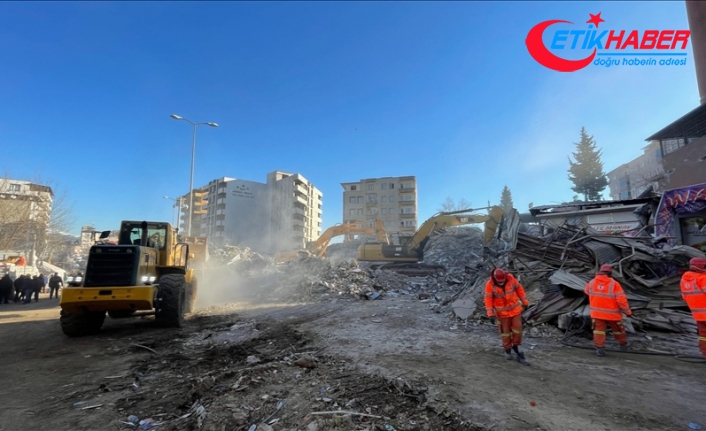 ABD'li sismolog Tobin: (Türkiye'deki depremler) neredeyse eşi benzeri ... ABD'li sismolog Tobin: (Türkiye'deki depremler) neredeyse eşi benzeri ...